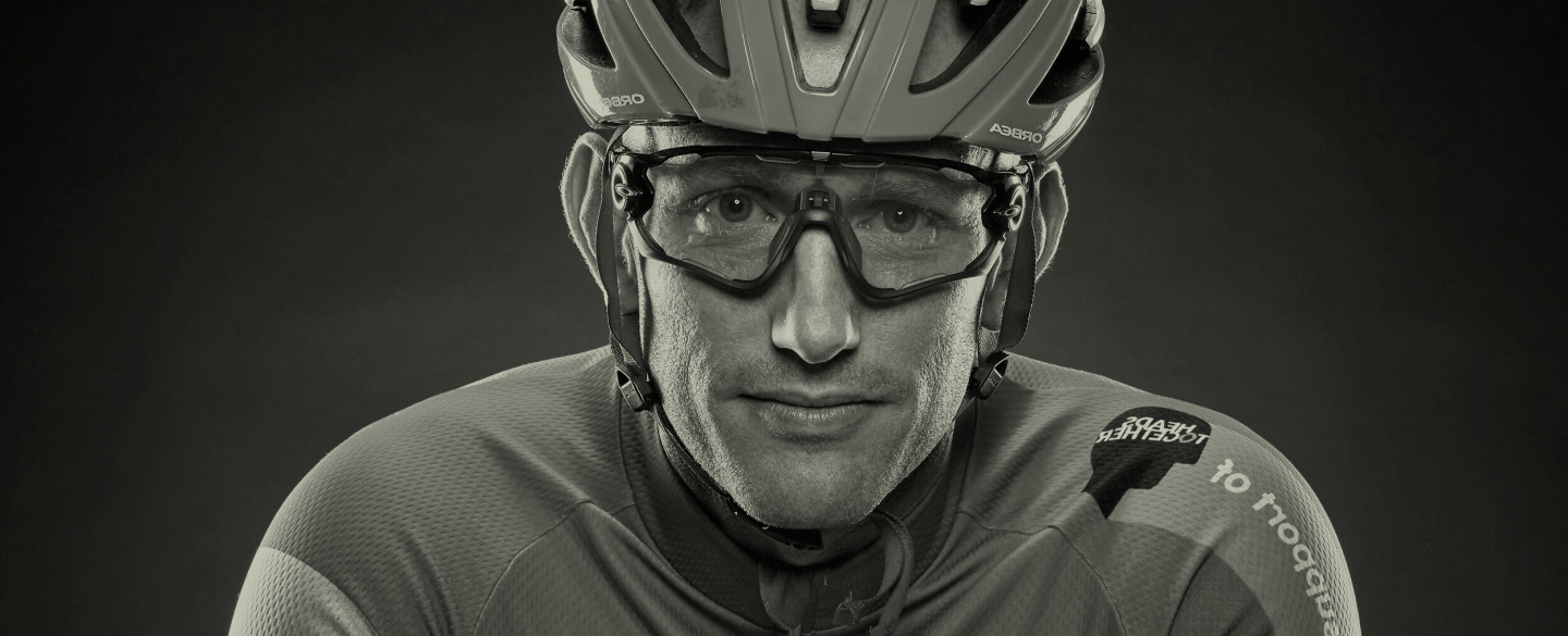 About US – Dean Stott